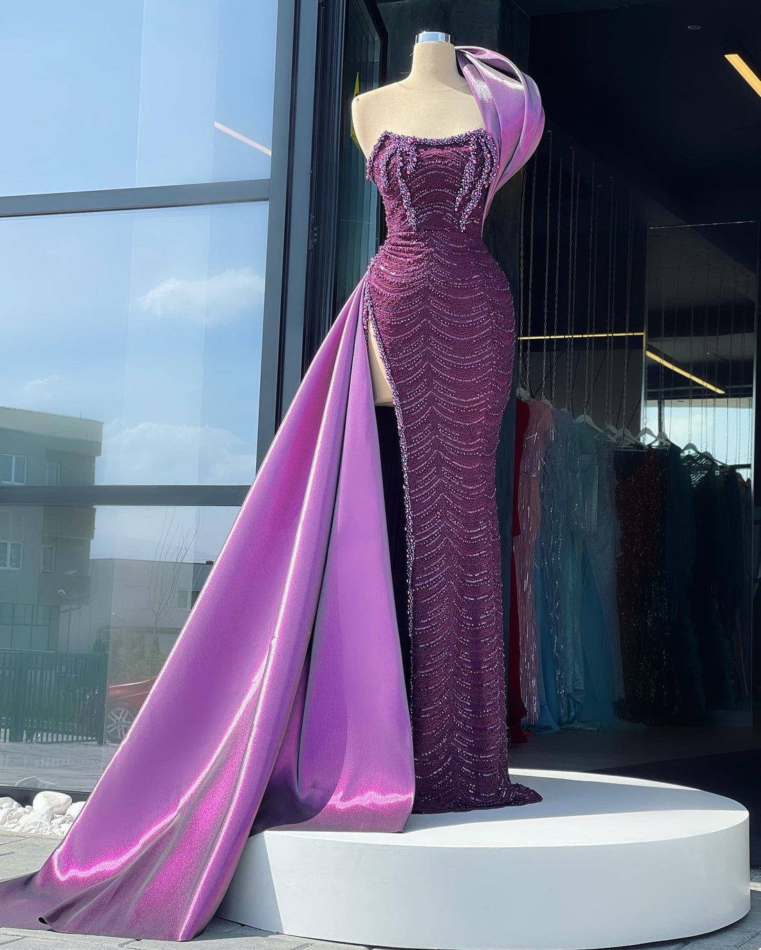 Emblazoned Evening Dress | Evening Dress – D&D Clothing